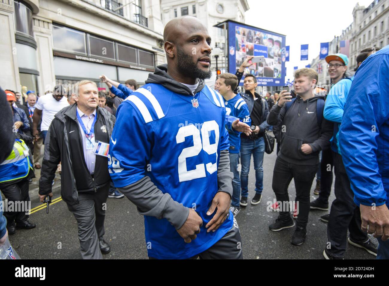 Nfl on regent street hi-res stock photography and images - Alamy