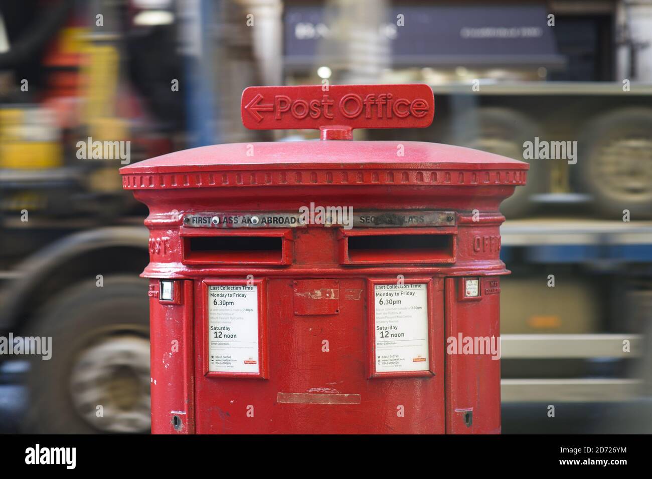 Letter a arrow logo hi-res stock photography and images - Alamy