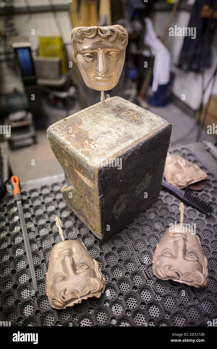Bafta award statue hi-res stock photography and images - Alamy