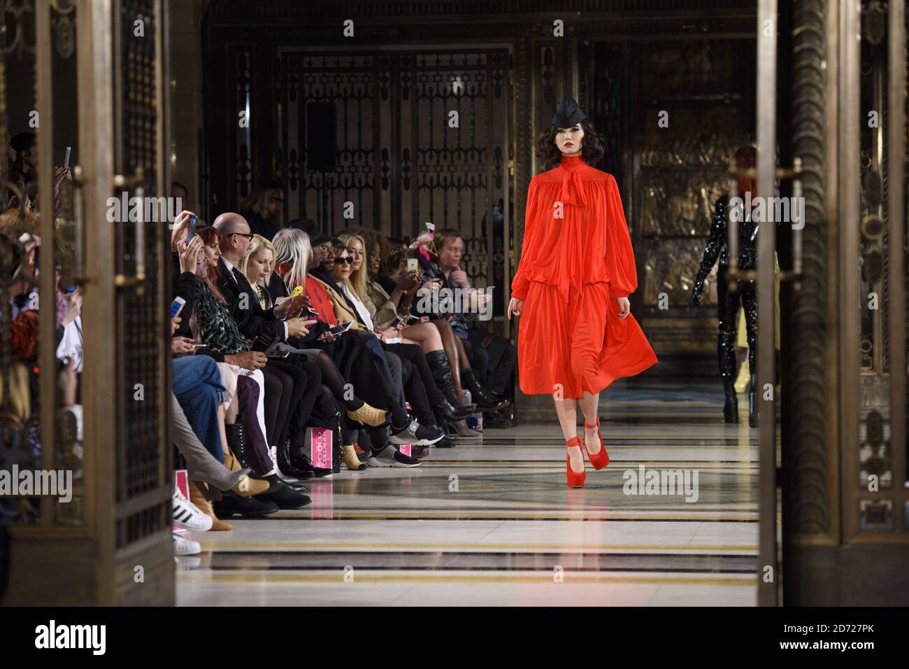 Red dress fashion show runway catwalk model modelling models hi-res ...