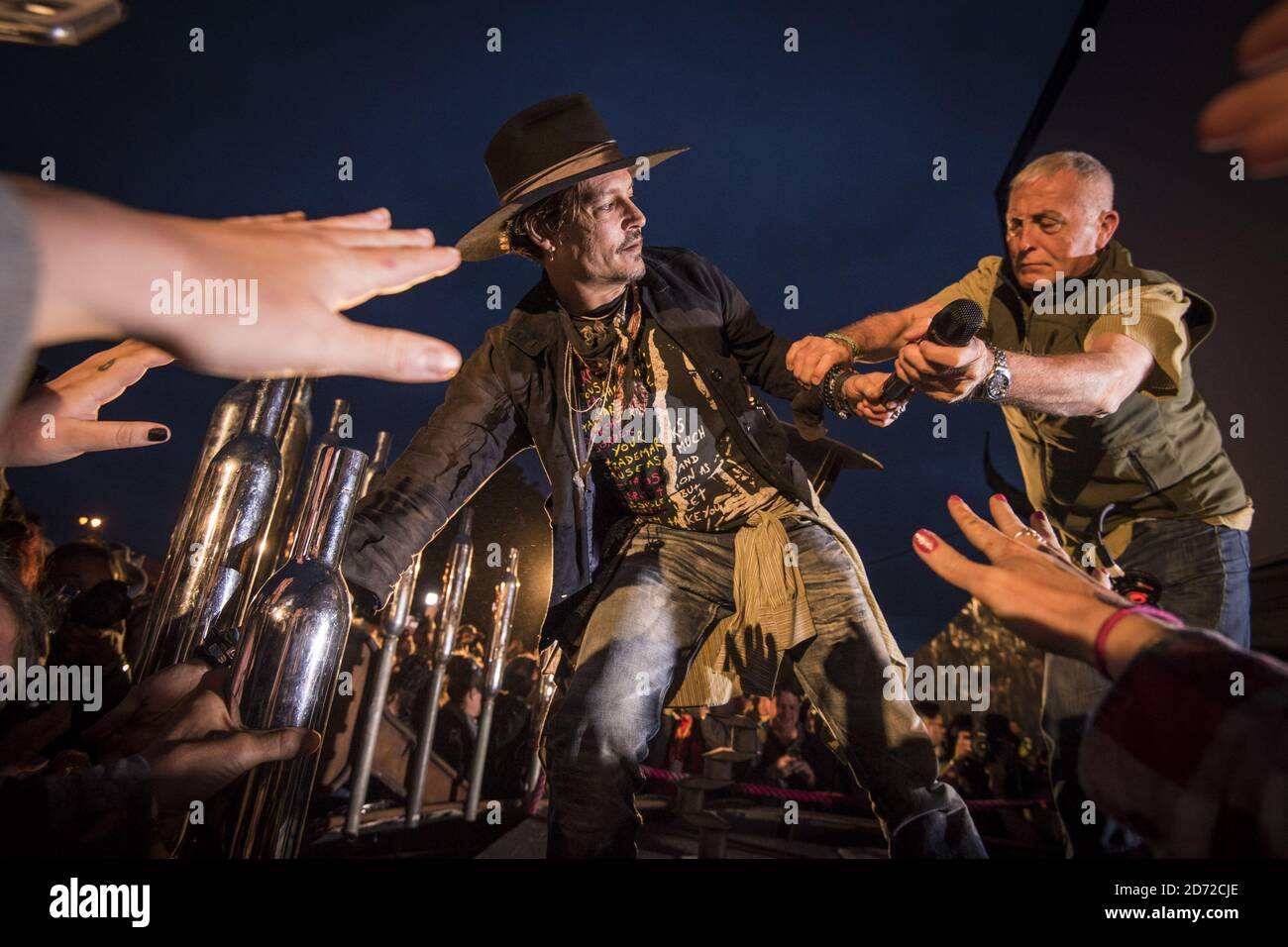 Johnny depp car hi-res stock photography and images - Alamy
