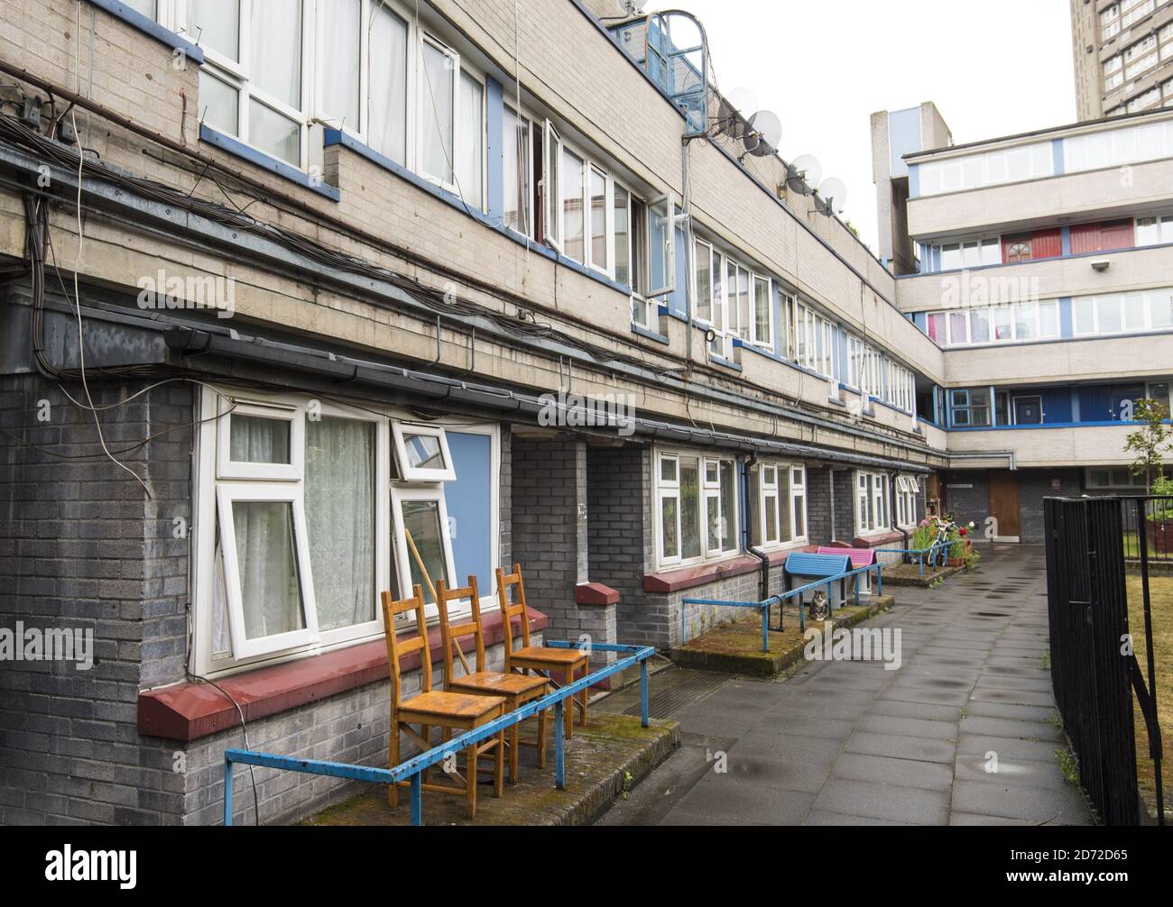 1960s housing projects hi-res stock photography and images - Alamy
