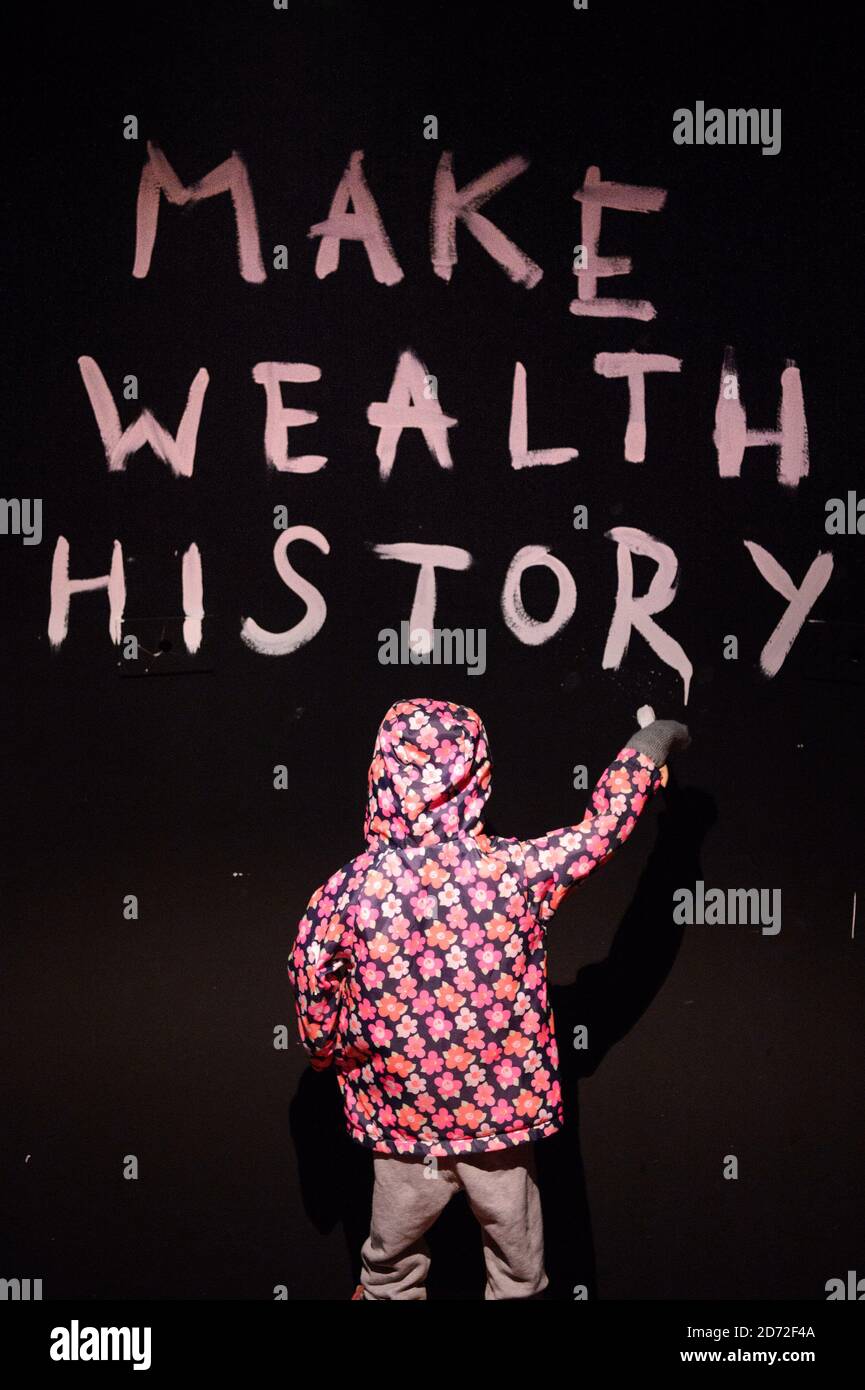 World labour movement hi-res stock photography and images - Alamy