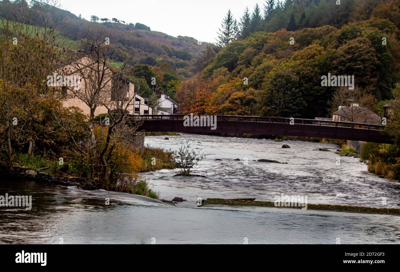 Leven river hi-res stock photography and images - Alamy