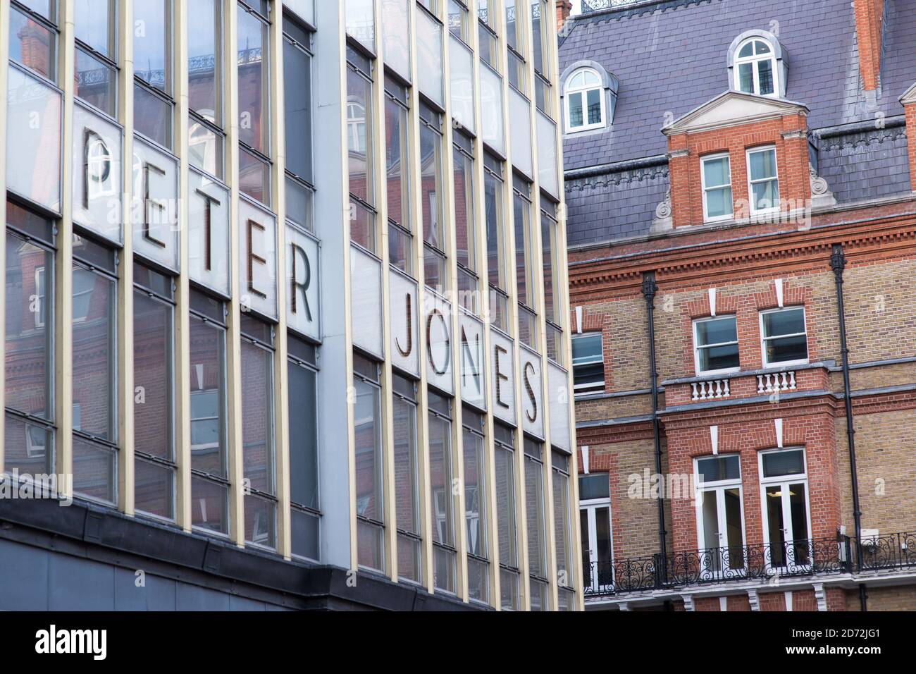 General view of the peter jones department store hi-res stock ...