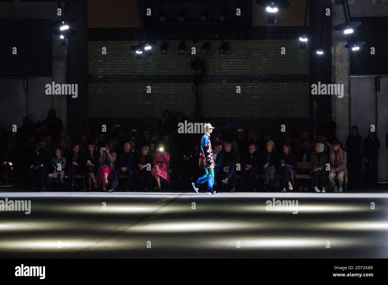 Burberry model catwalk 2018 hi-res stock photography and images - Alamy