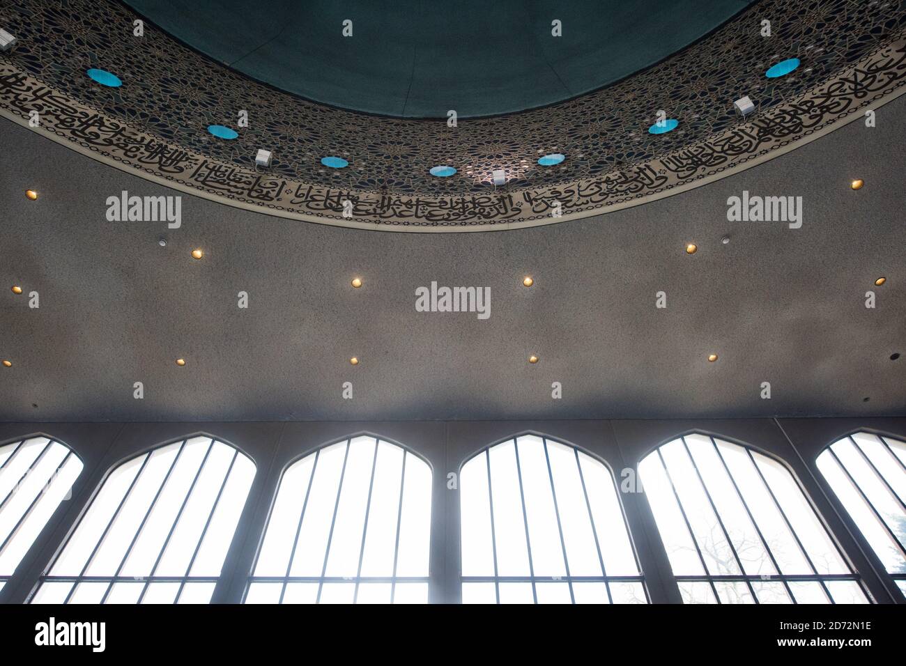 Inside prayer hall london central mosque hi-res stock photography and ...