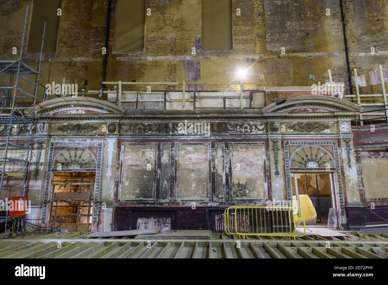 Old english closed theatre hi-res stock photography and images - Alamy