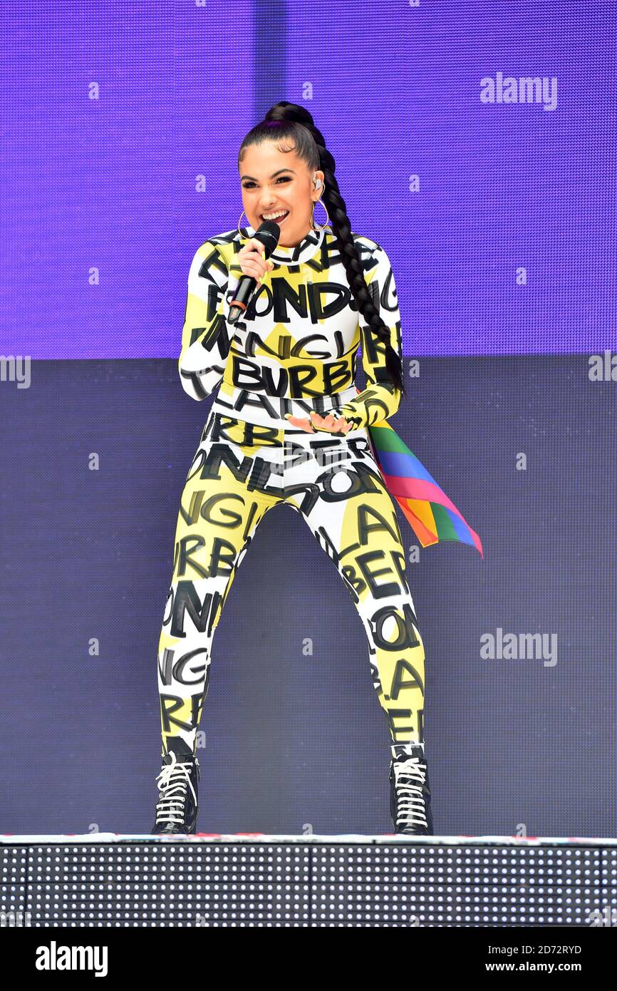 Mabel musician hi-res stock photography and images - Alamy