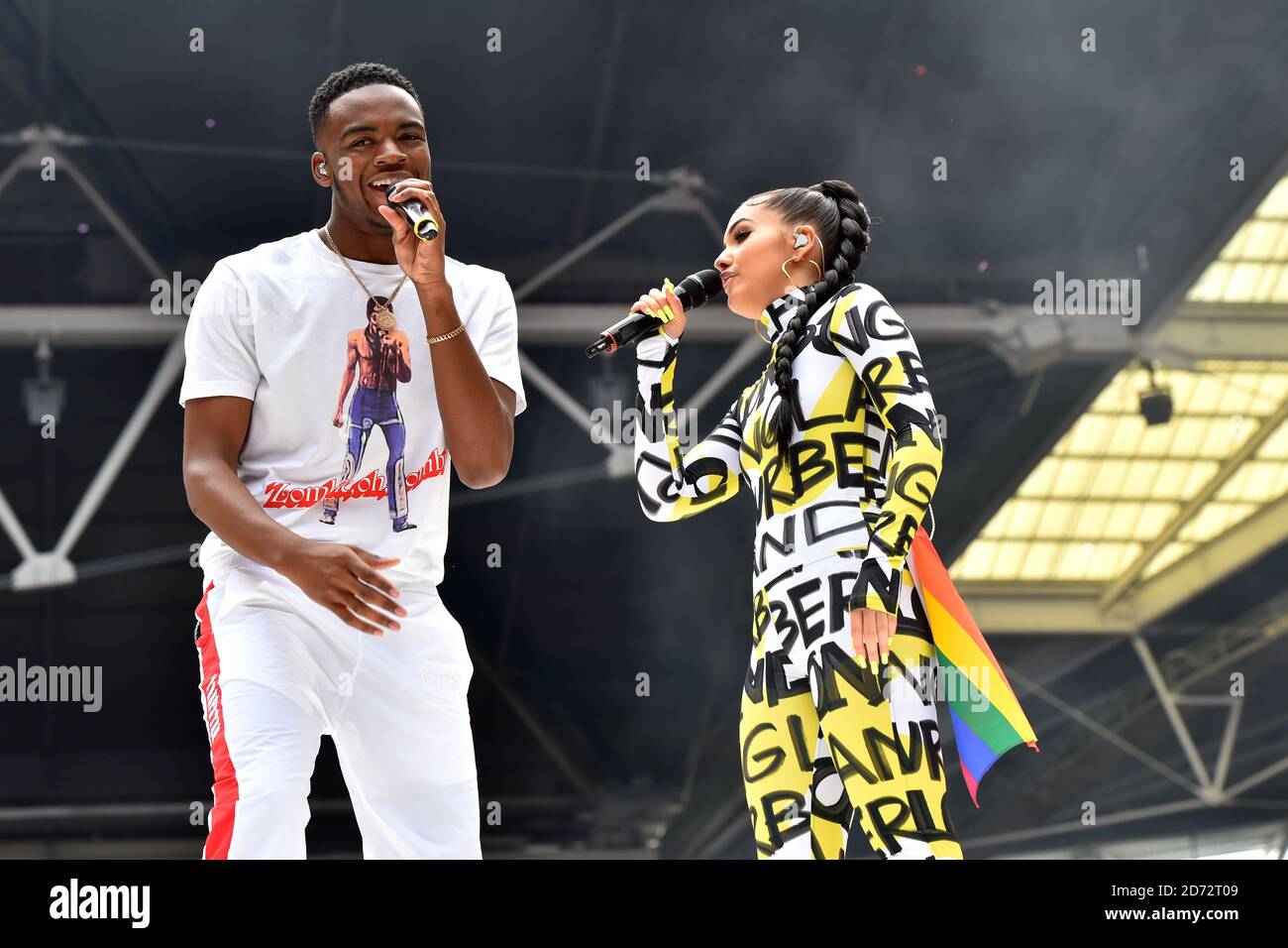 Mabel musician hi-res stock photography and images - Alamy