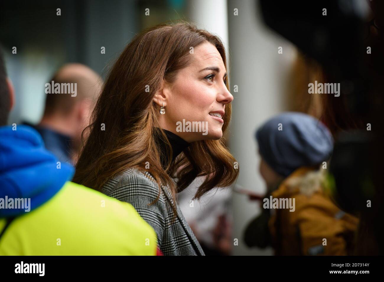 Princess catherine kate middleton headshot head shot hi-res stock ...