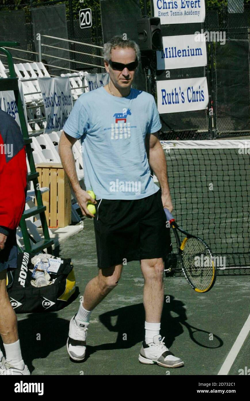 The Andy Roddick Foundation charity match hosts the Pro-celebrity ...