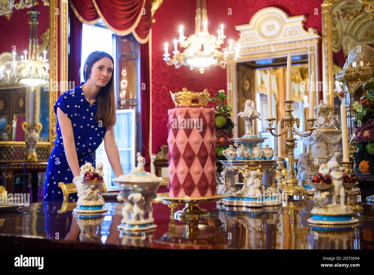 Buckingham palace queen victoria dinner hi-res stock photography and ...