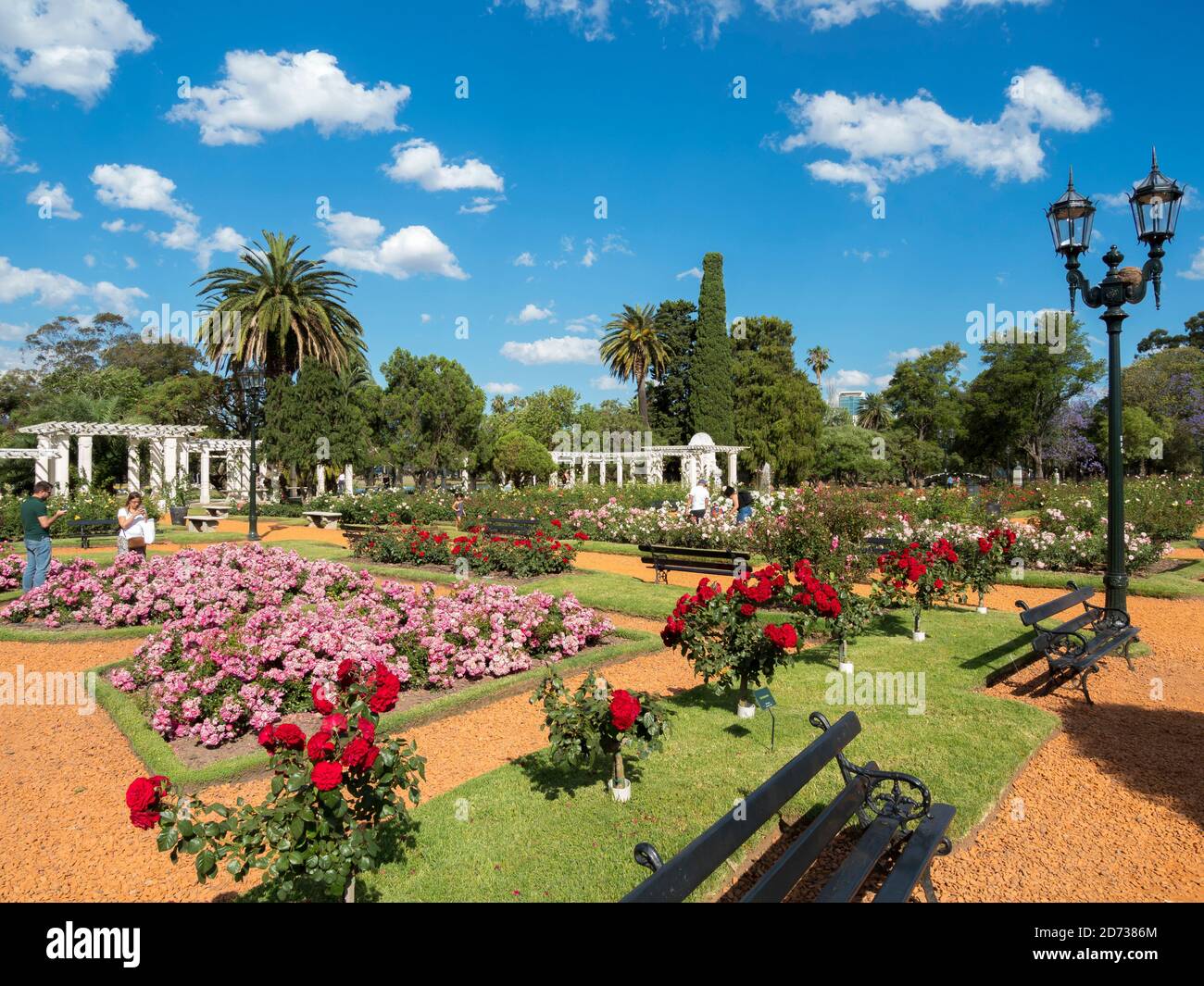 Park Bosques de Palermo in quarter Palermo, the rose garden (El Rosedal ...