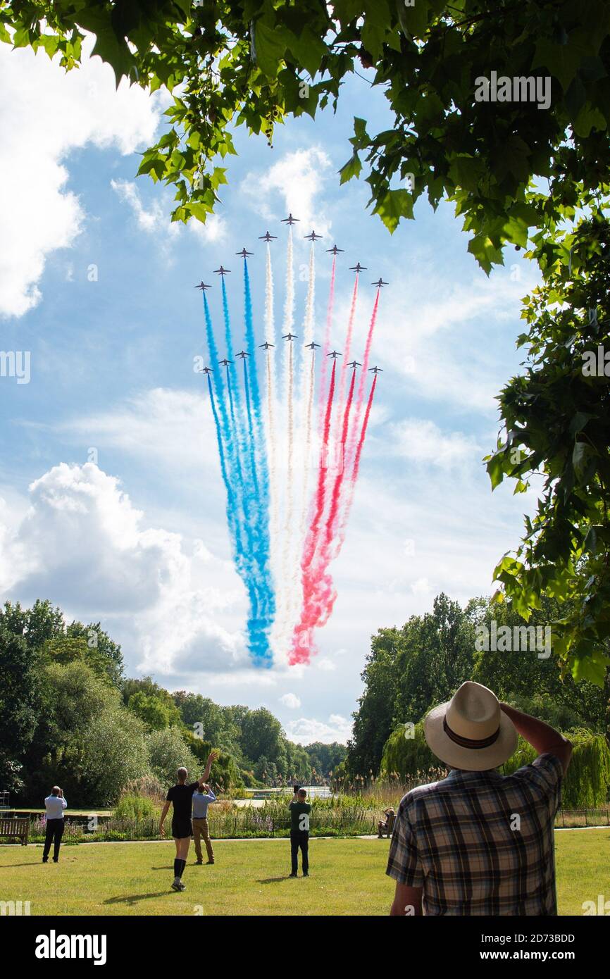 French red arrows hi-res stock photography and images - Alamy