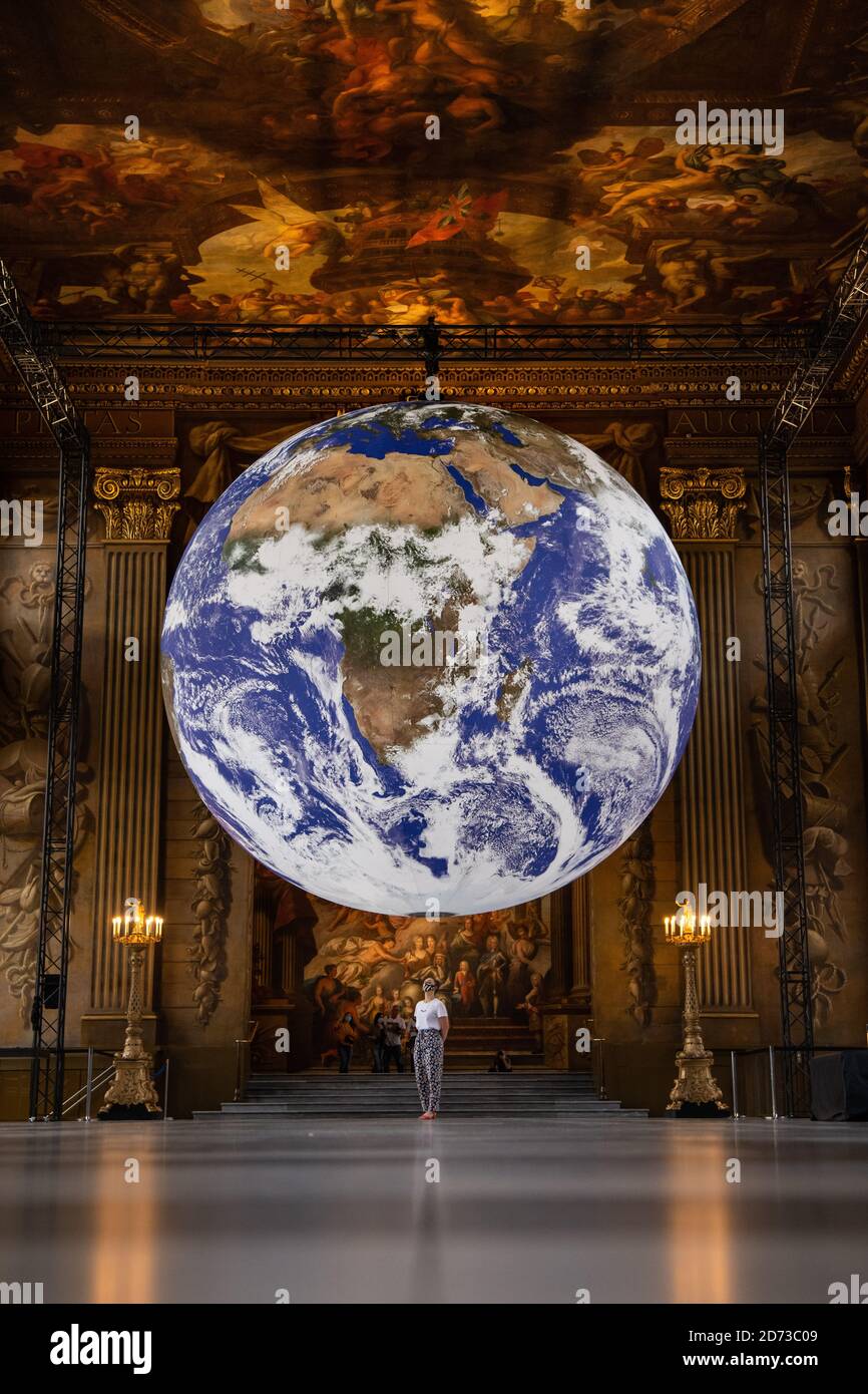 Old naval college painted gallery hi-res stock photography and images ...