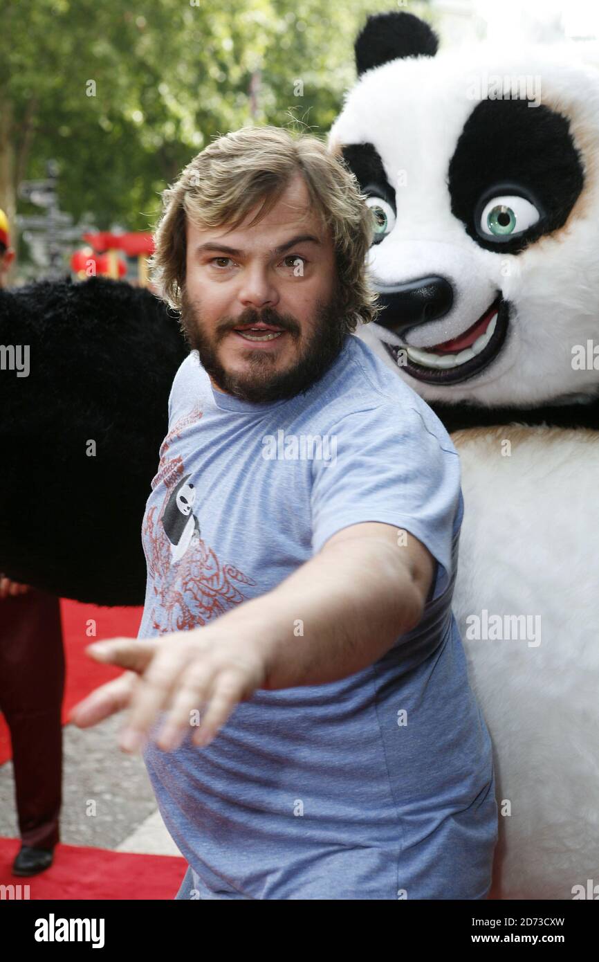 Jack Black arrives for the UK premiere of Kung Fu Panda at the Vue West ...