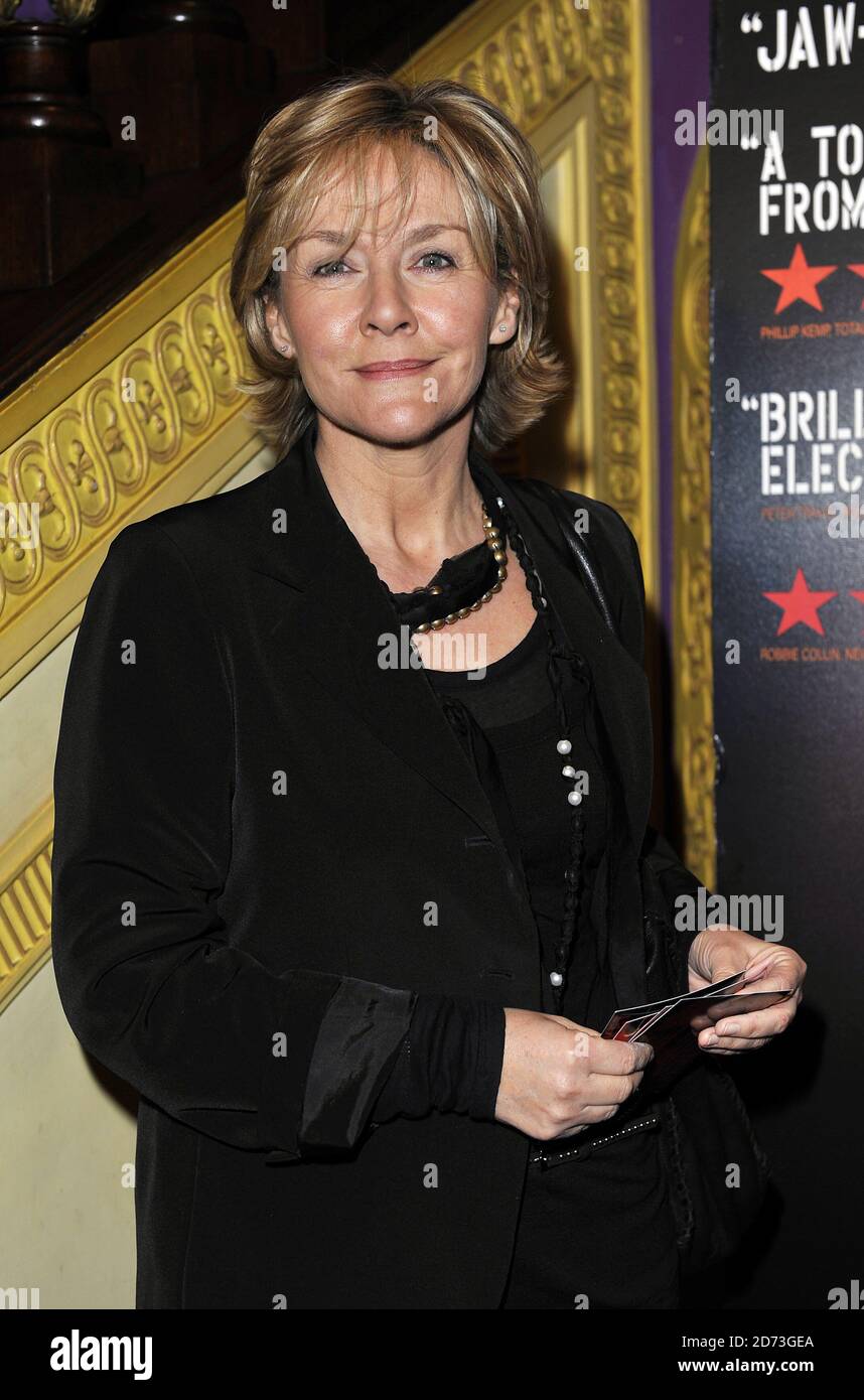 Amanda Burton Hi res Stock Photography And Images Alamy