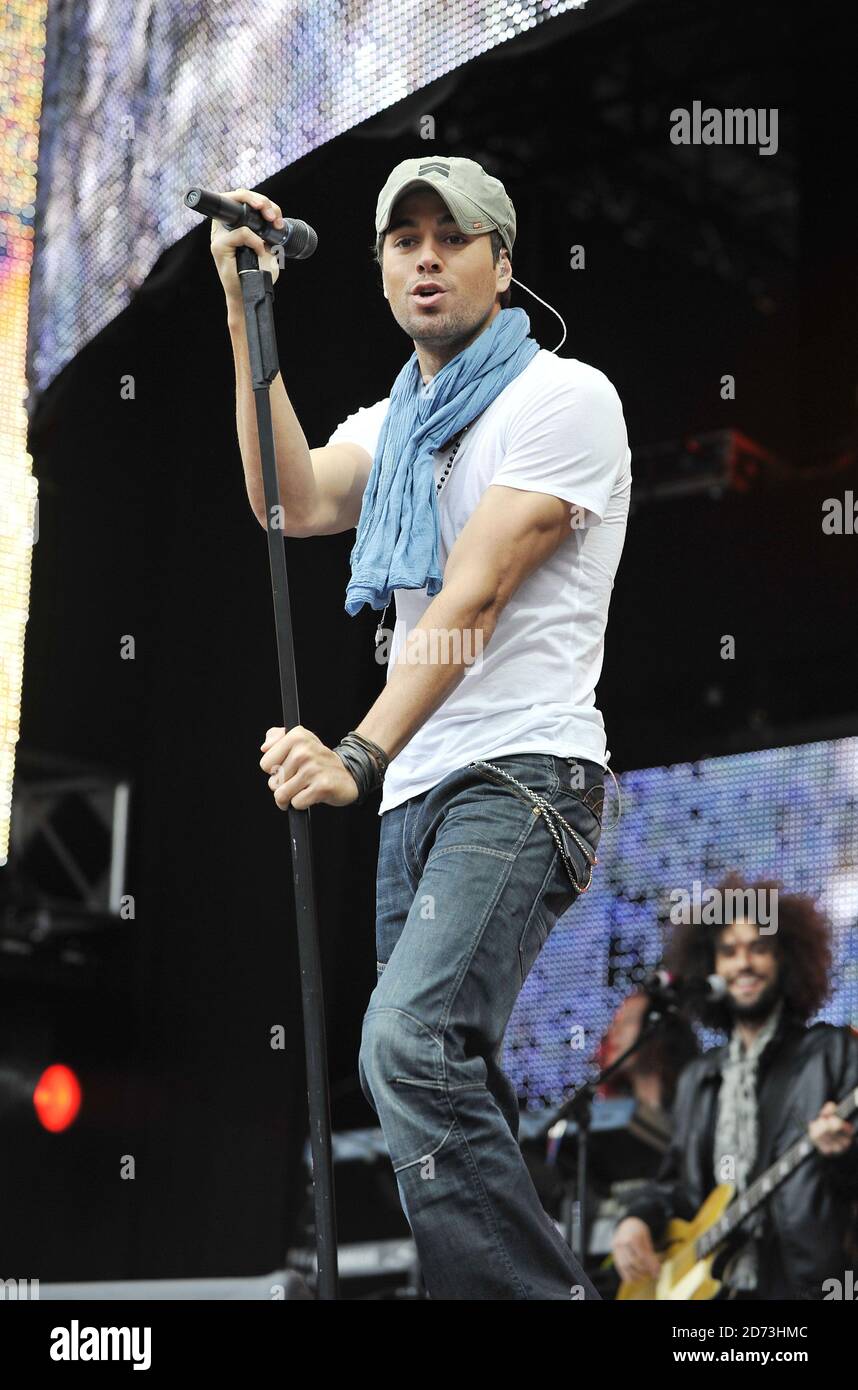Enrique Inglesias performs during the Capital 95.8 Summertime Ball with ...