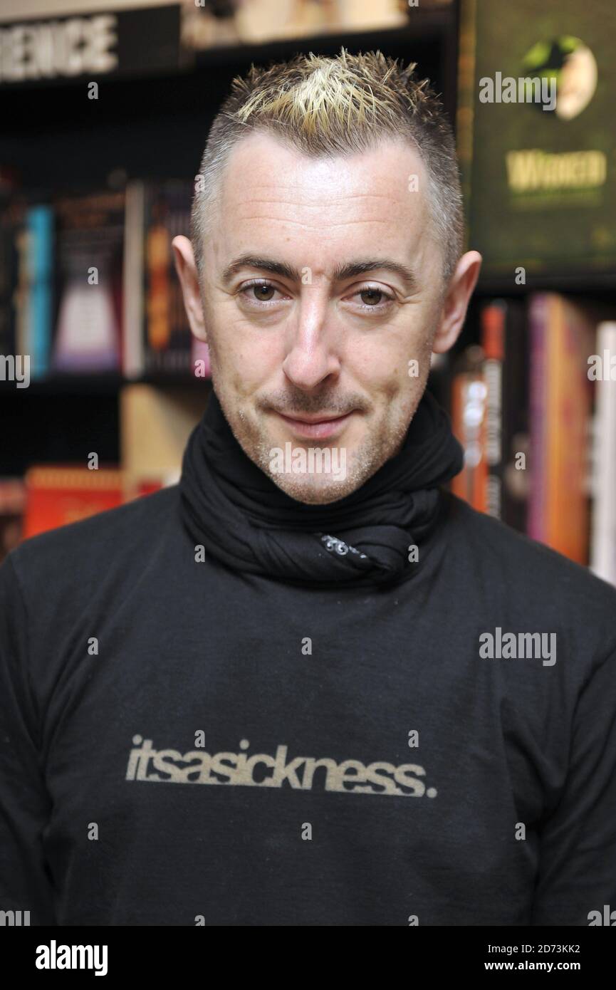 Alan Cumming poses for photographs at Dress Circle showbiz shop in ...