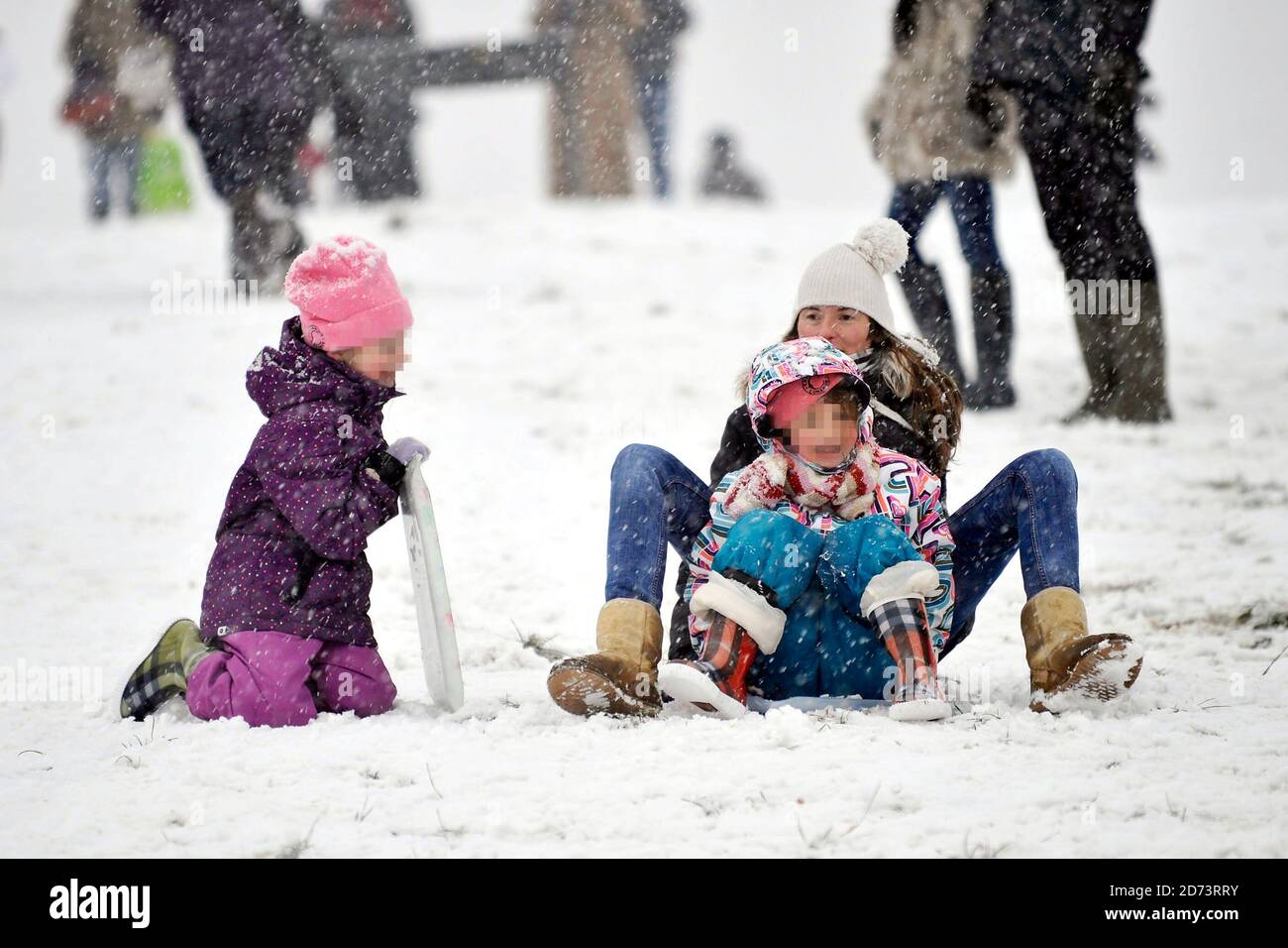 Jamie Oliver's wife, Jools Oliver, and her daughters Poppy and Daisy ...