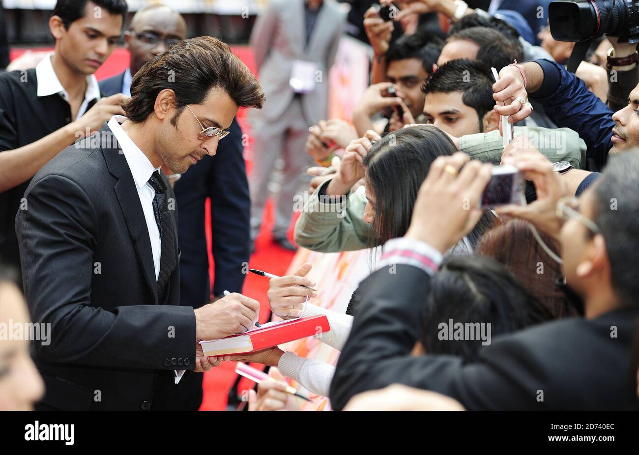 Hrithik Roshan arrives at the UK premiere of Kites, at the Odeon West ...