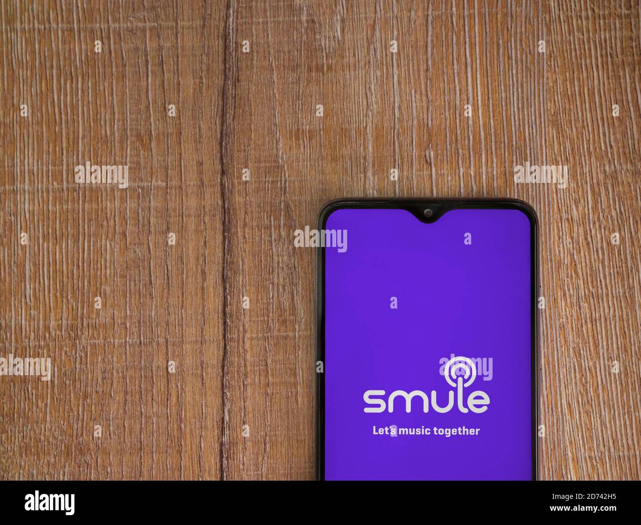 Smule logo hi-res stock photography and images - Alamy