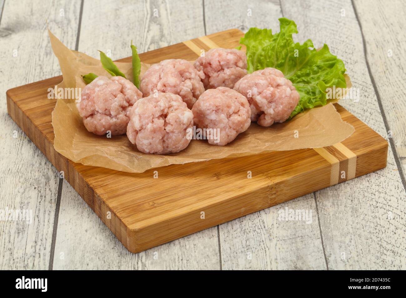 Homemade raw pork minced meatball ready for cooking Stock Photo - Alamy