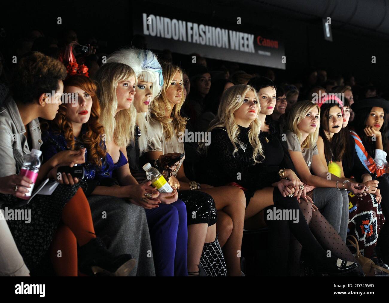 Lady victoria hervey london fashion hi-res stock photography and images ...