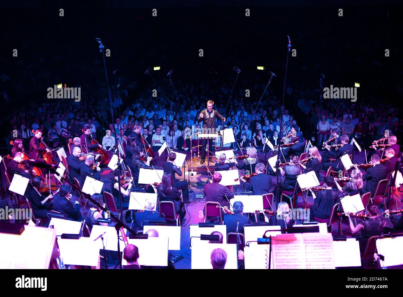 The Royal Liverpool Philharmonic Orchestra, conducted by Vasily ...