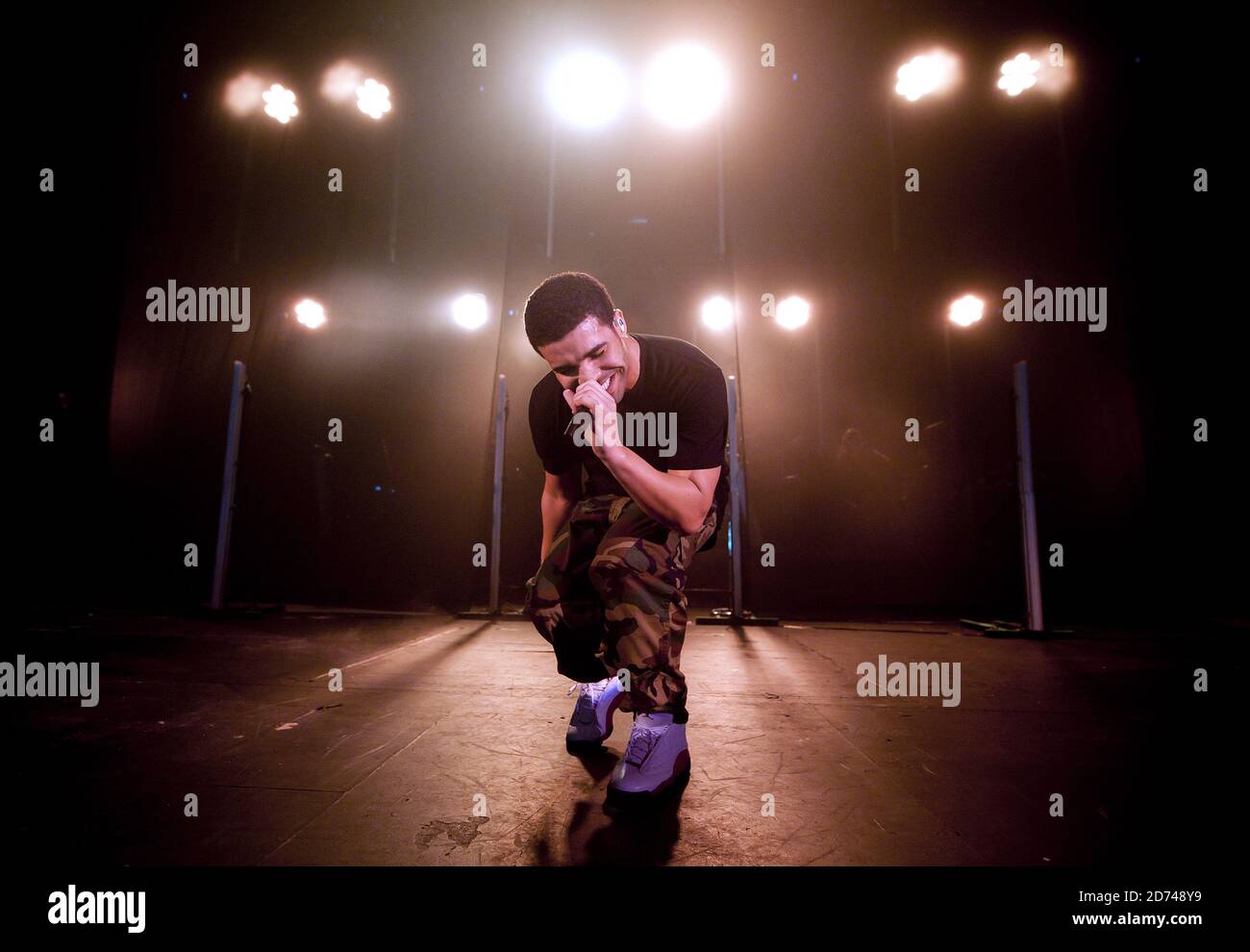 Drake performs at the Hammersmith Apollo in west London Stock Photo - Alamy