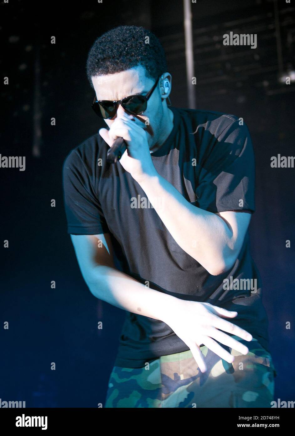 Drake performs at the Hammersmith Apollo in west London Stock Photo - Alamy