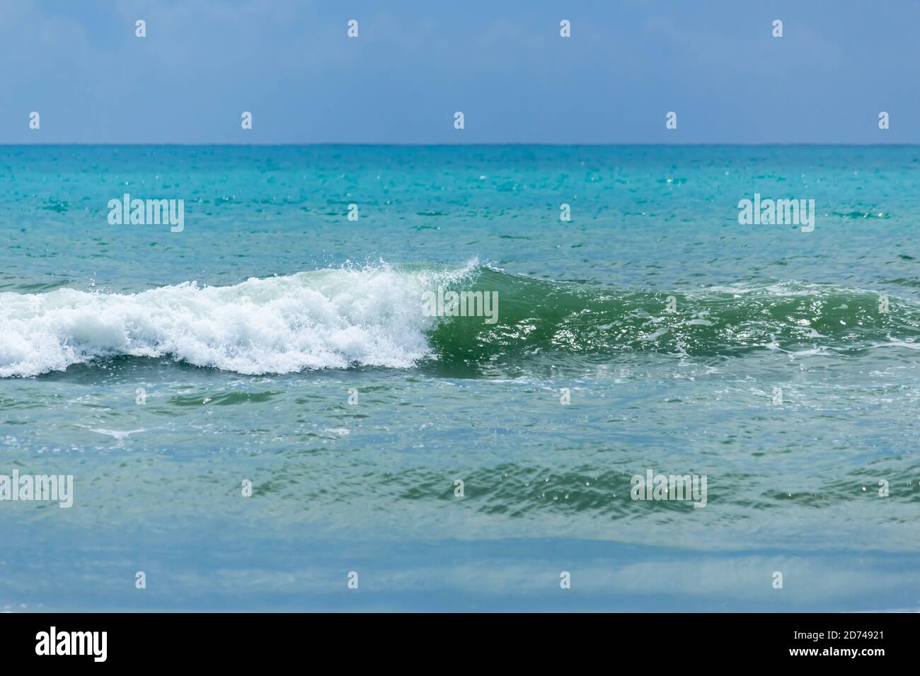 wave on the turquoise sea Stock Photo - Alamy