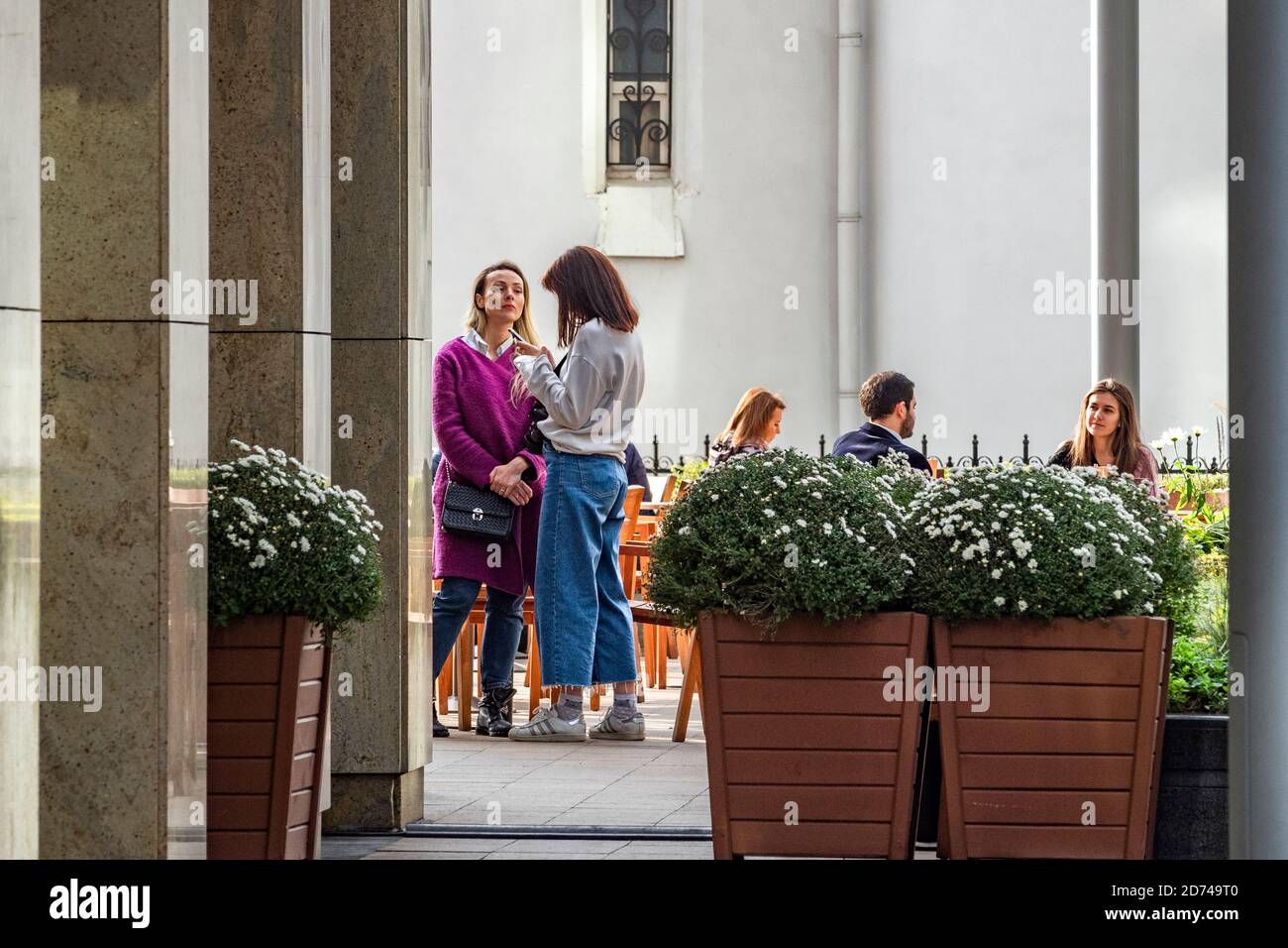 Moscow, Russia. Clients at Moscow cafe Stock Photo - Alamy