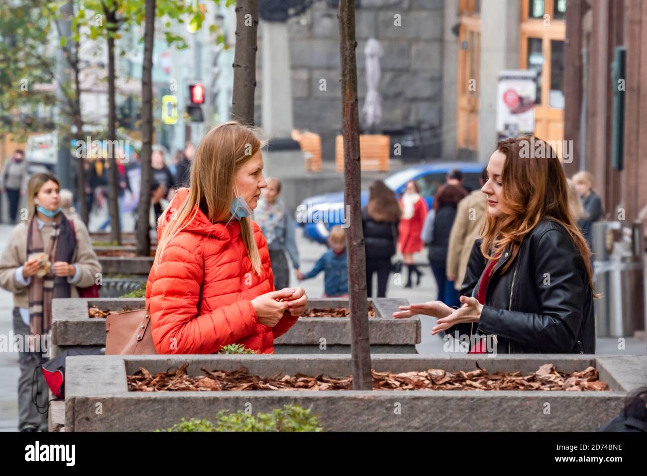 People on the streets of Moscow, Russia Stock Photo - Alamy