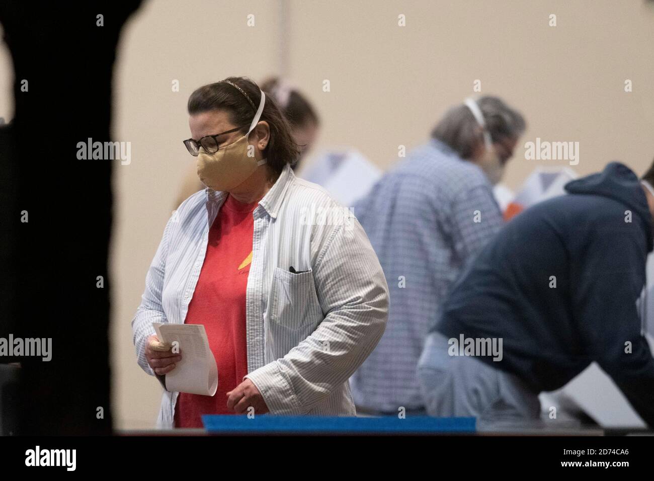 Expressvote voting system hi-res stock photography and images - Alamy