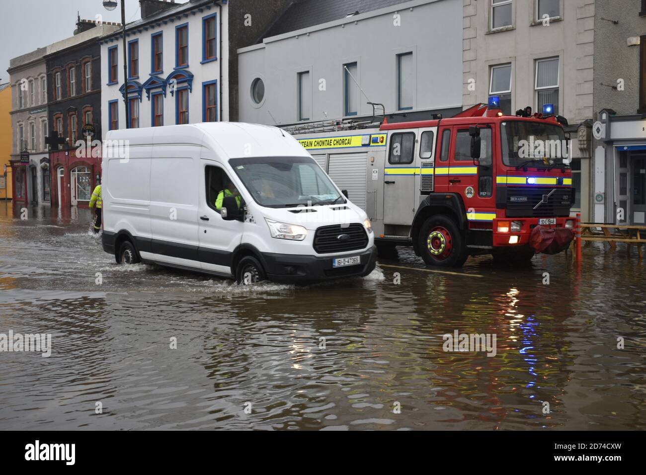Wolfe Tone Square flooded as the country was warned of yellow warning ...