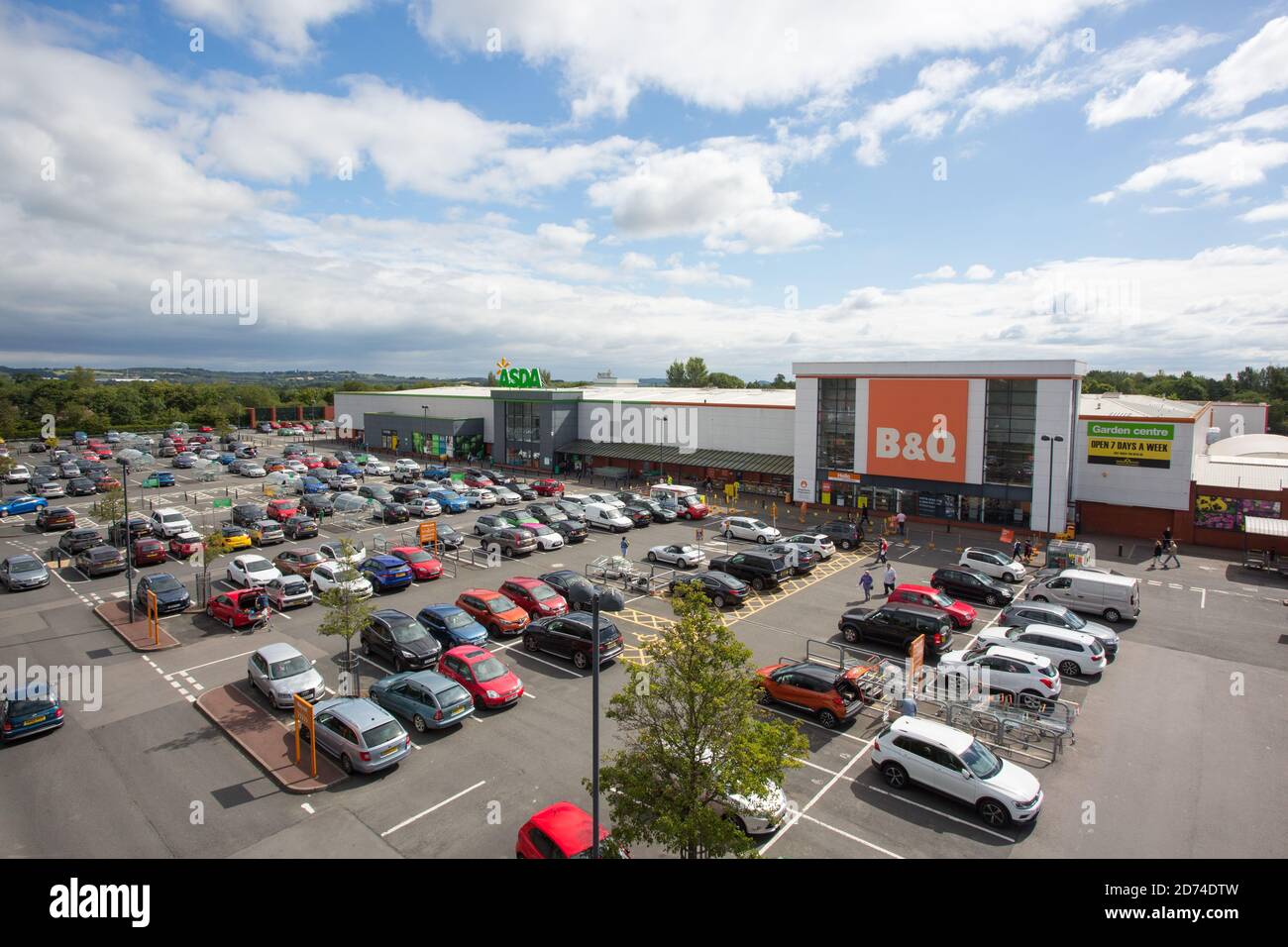 Mayfields Retail Park, Redditch Stock Photo - Alamy