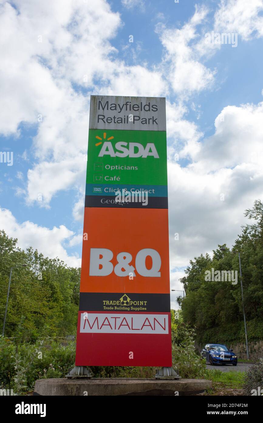 Mayfields Retail Park, Redditch Stock Photo - Alamy