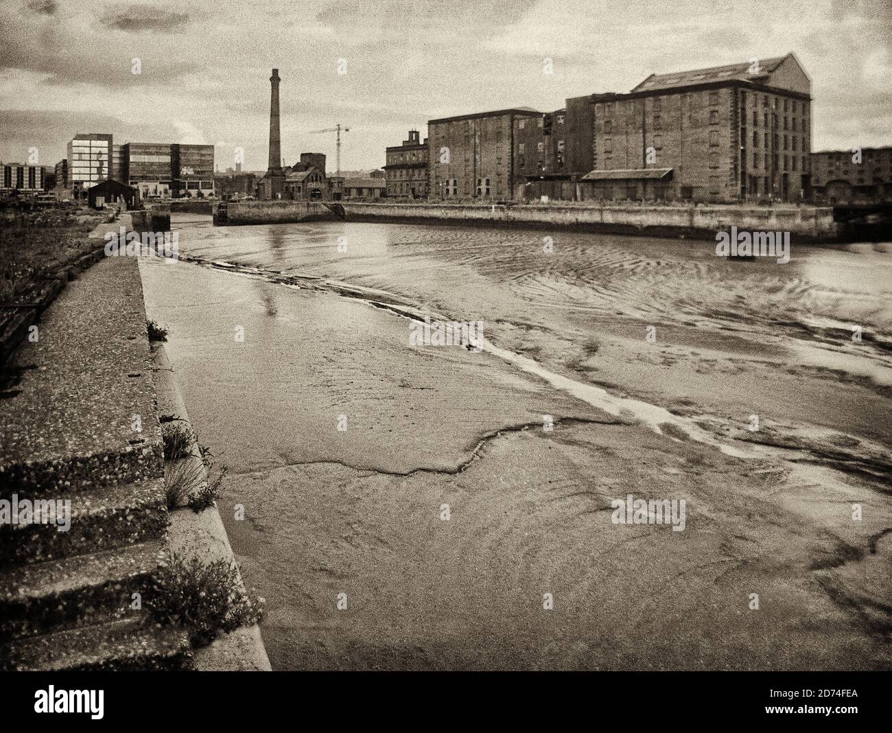 Liverpool docks 19th century hi-res stock photography and images - Alamy
