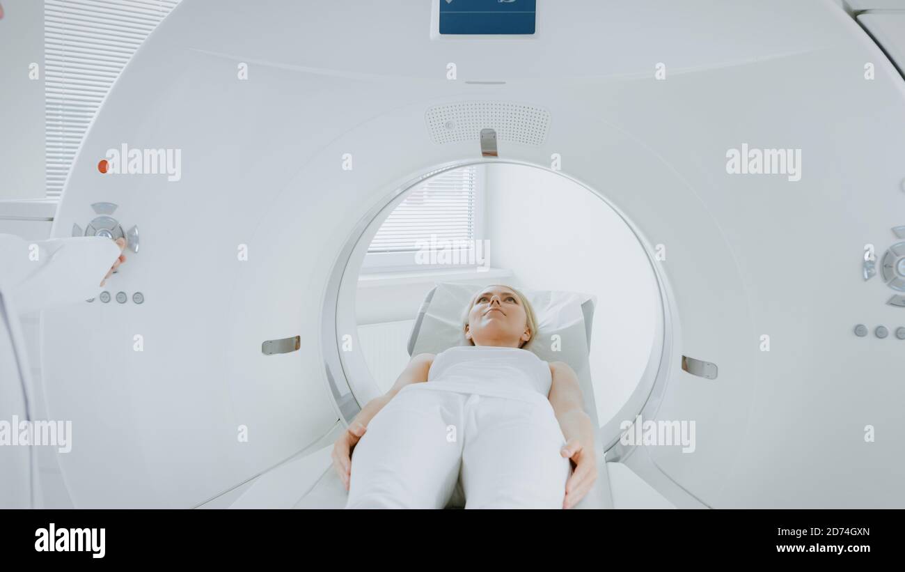 Pet scan machine hi-res stock photography and images - Alamy