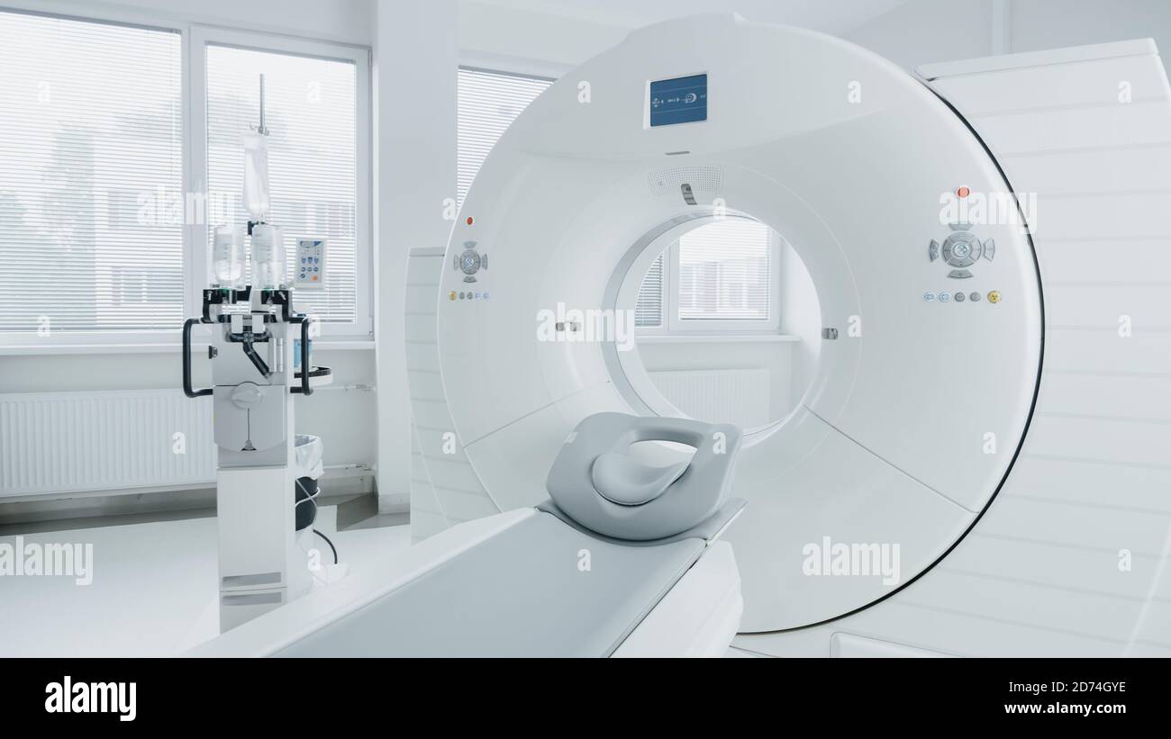 Pet scan machine hi-res stock photography and images - Alamy