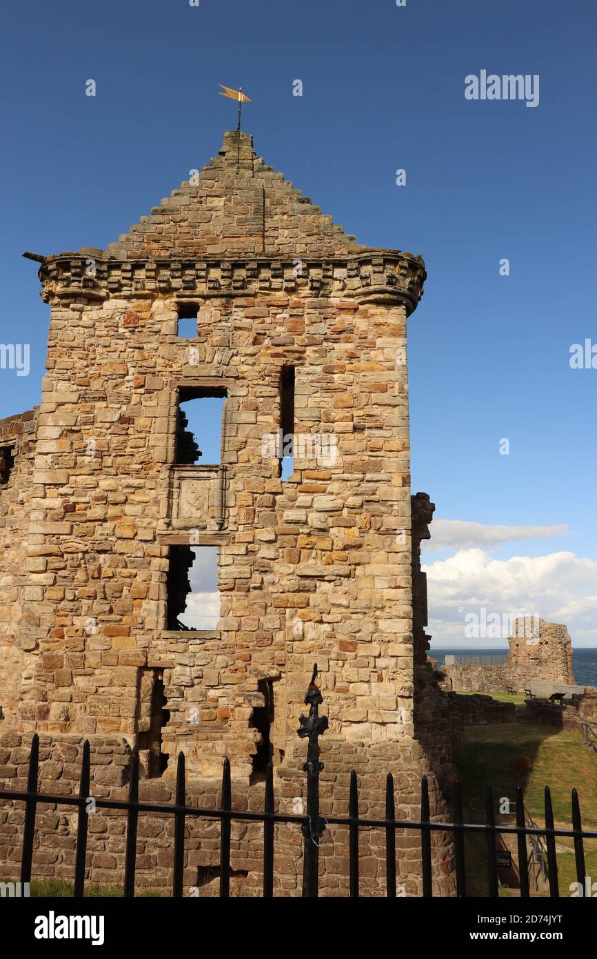 1158 st andrews abbey scotland hi-res stock photography and images - Alamy