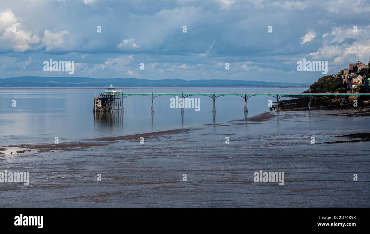 Clevedon bridge hi-res stock photography and images - Alamy