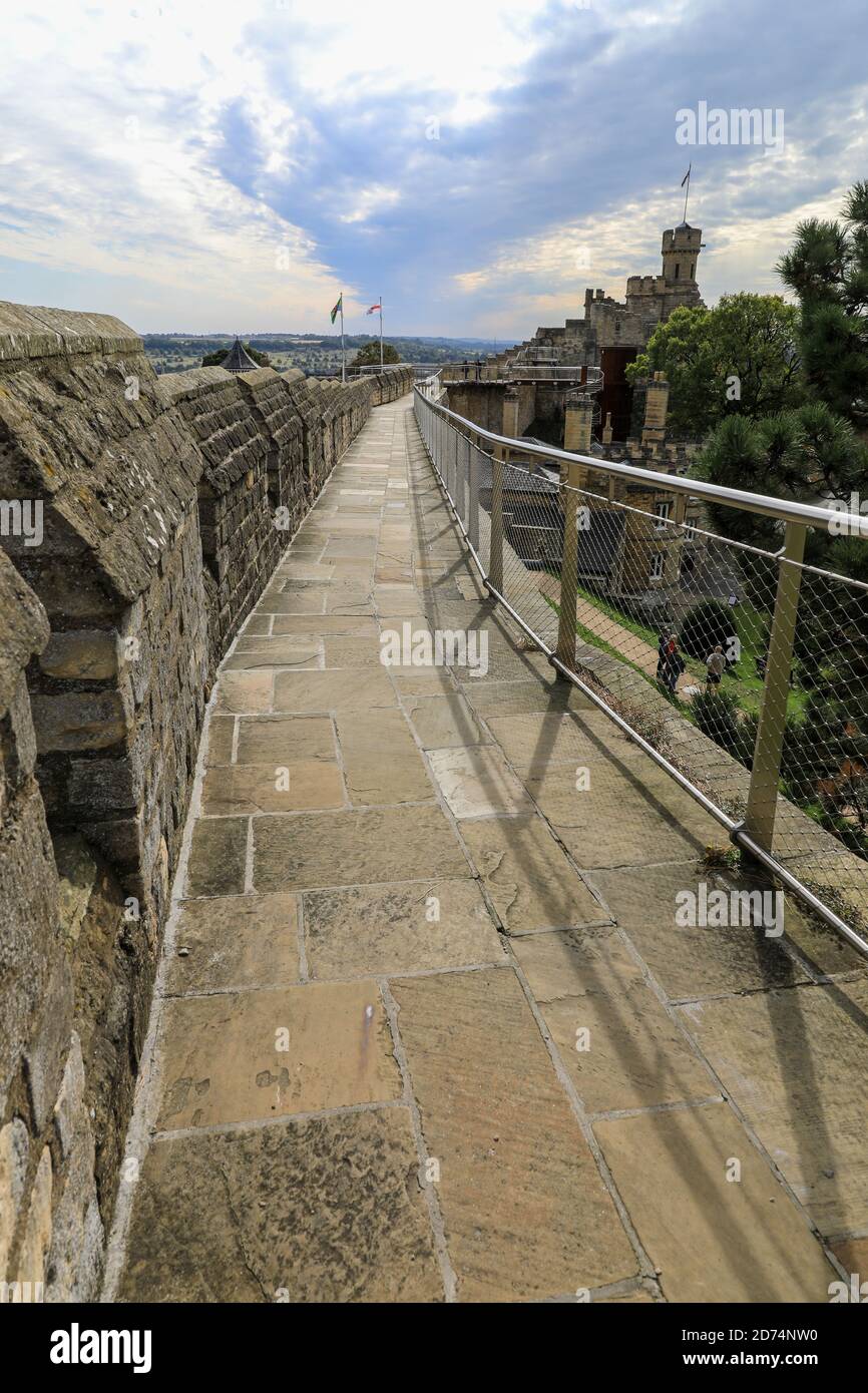 Lincoln castle wall walkway hi-res stock photography and images - Alamy