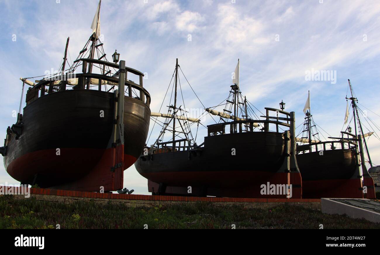 Three replica ships which were sailed across the Atlantic Ocean in 1977 ...
