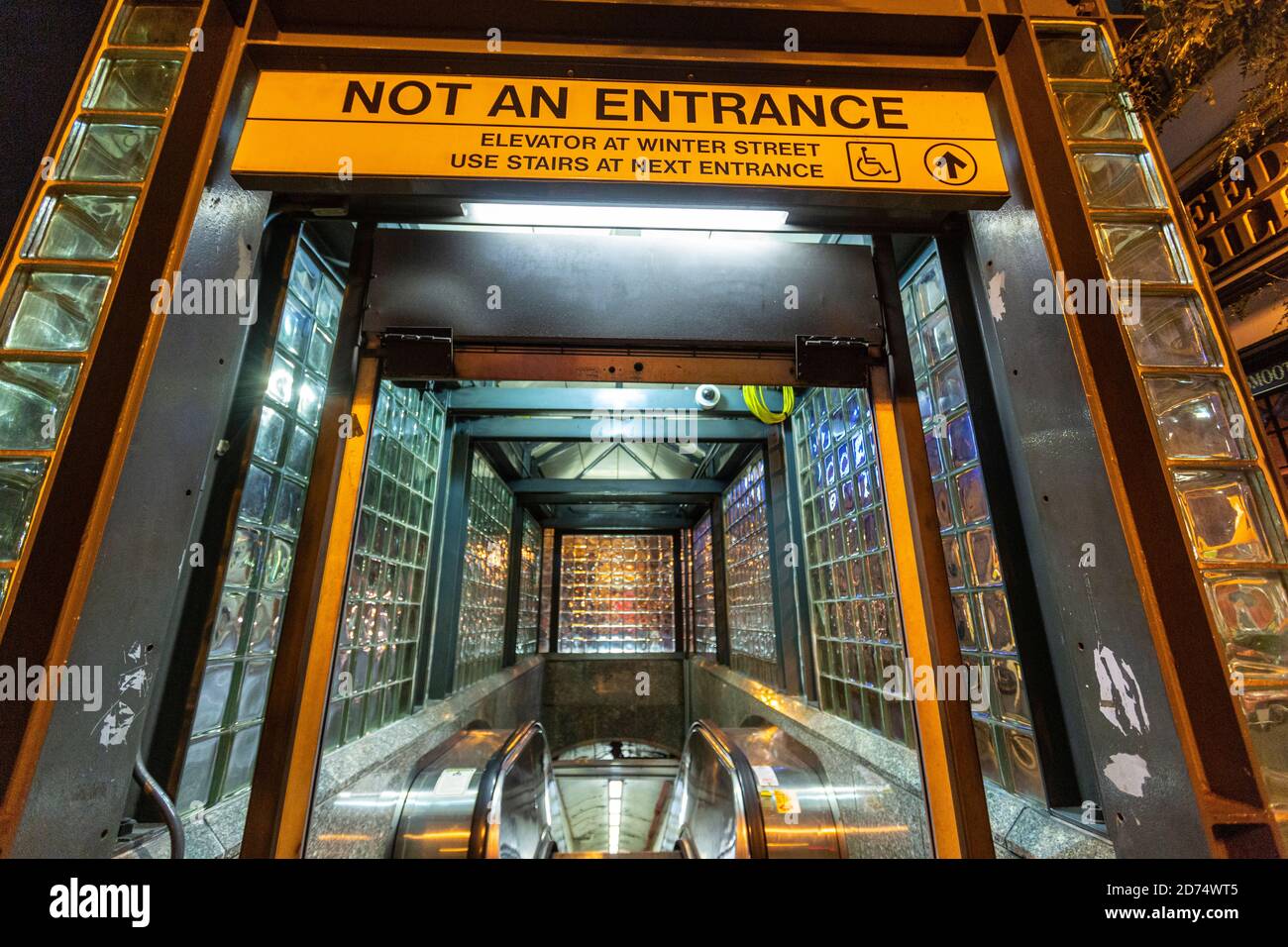 Exit station hi-res stock photography and images - Alamy
