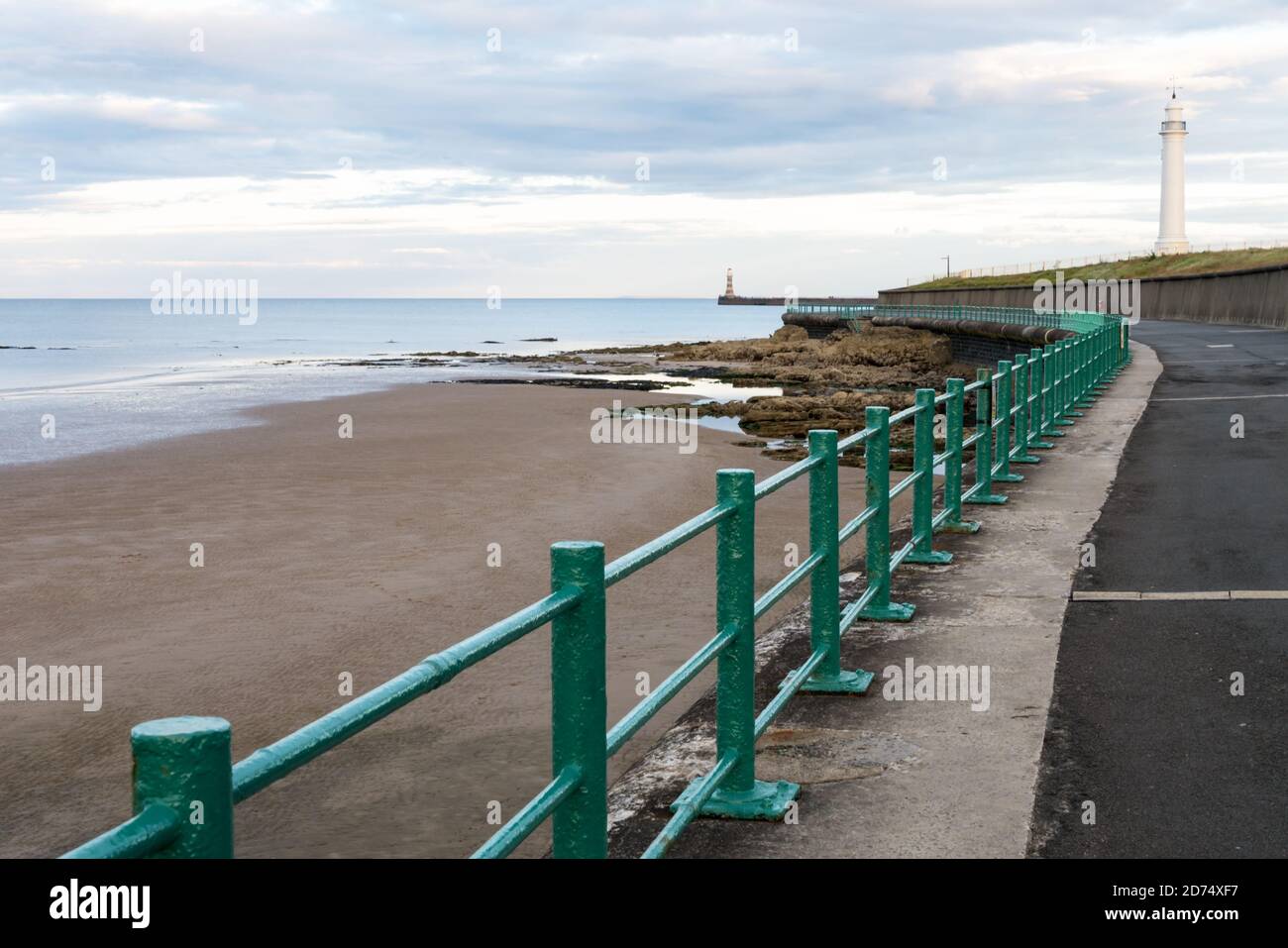 Seaburn Promenade and Beach Stock Photo - Alamy