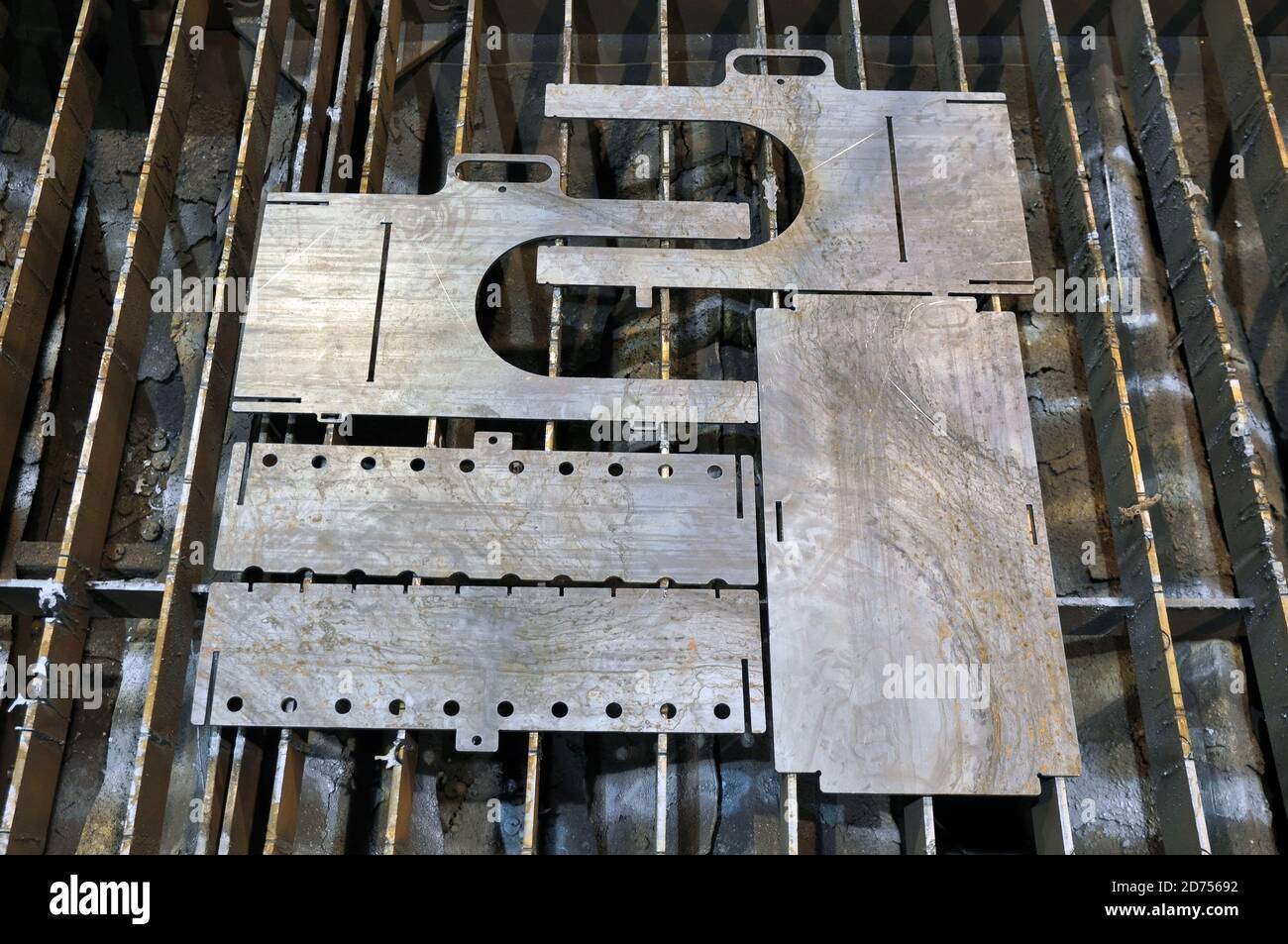 Collapsible table hi-res stock photography and images - Alamy