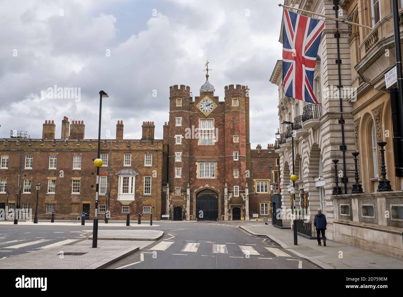 St james palace hi-res stock photography and images - Alamy